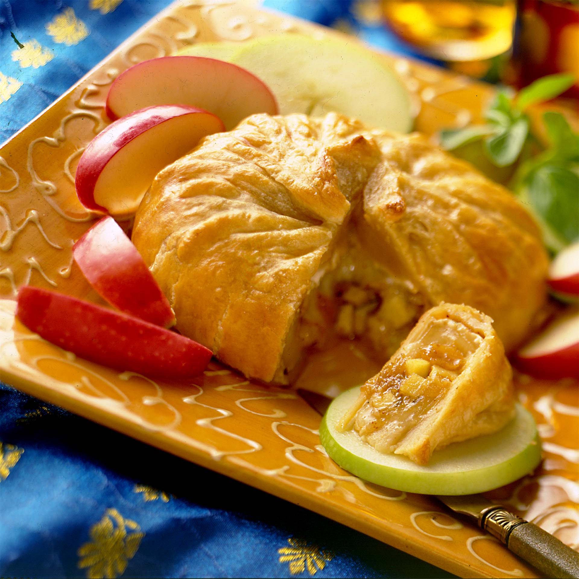 Apple Raisin Chutney-Filled Brie (Sev Paneer) - California Raisins